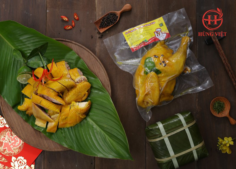 Địa chỉ bán sỉ gà ủ muối uy tín? Cách nhận biết gà ủ muối